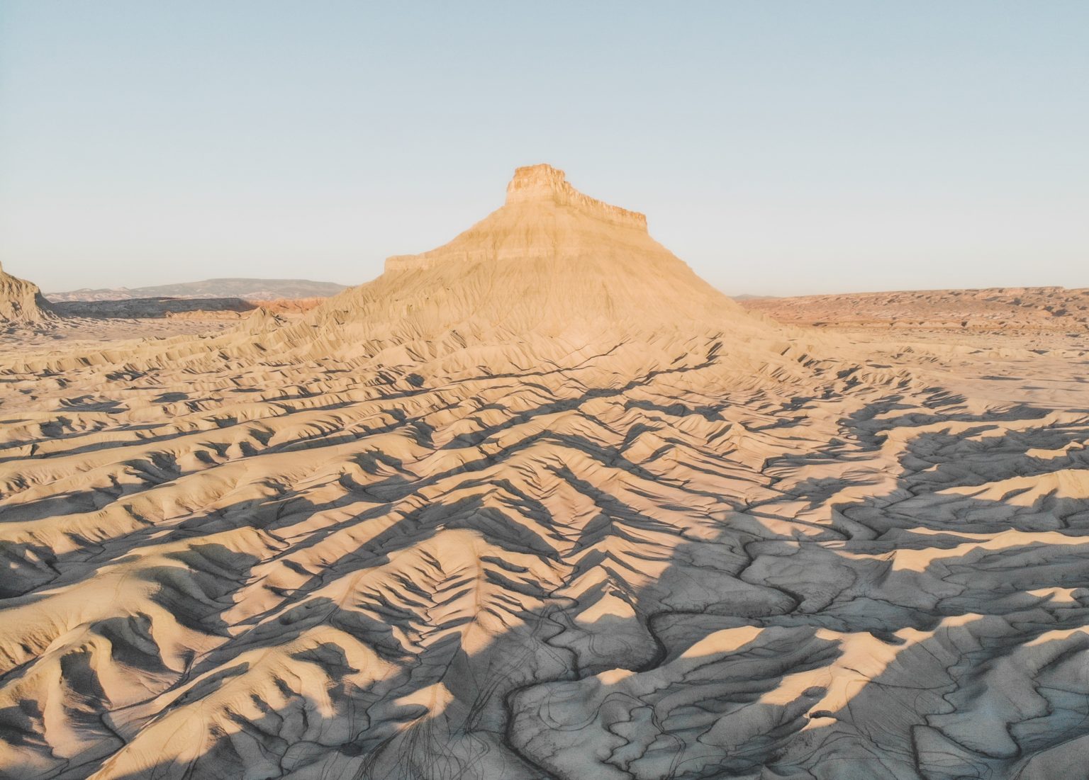 HANKSVILLE, UTAH | FACTORY BUTTE, GOBLIN VALLEY, LEPRECHAUN CANYON ...